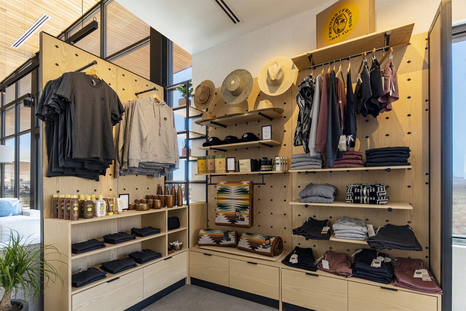 Moab Shopping Guide: Discover Moab's Best Local Shops | Ulum